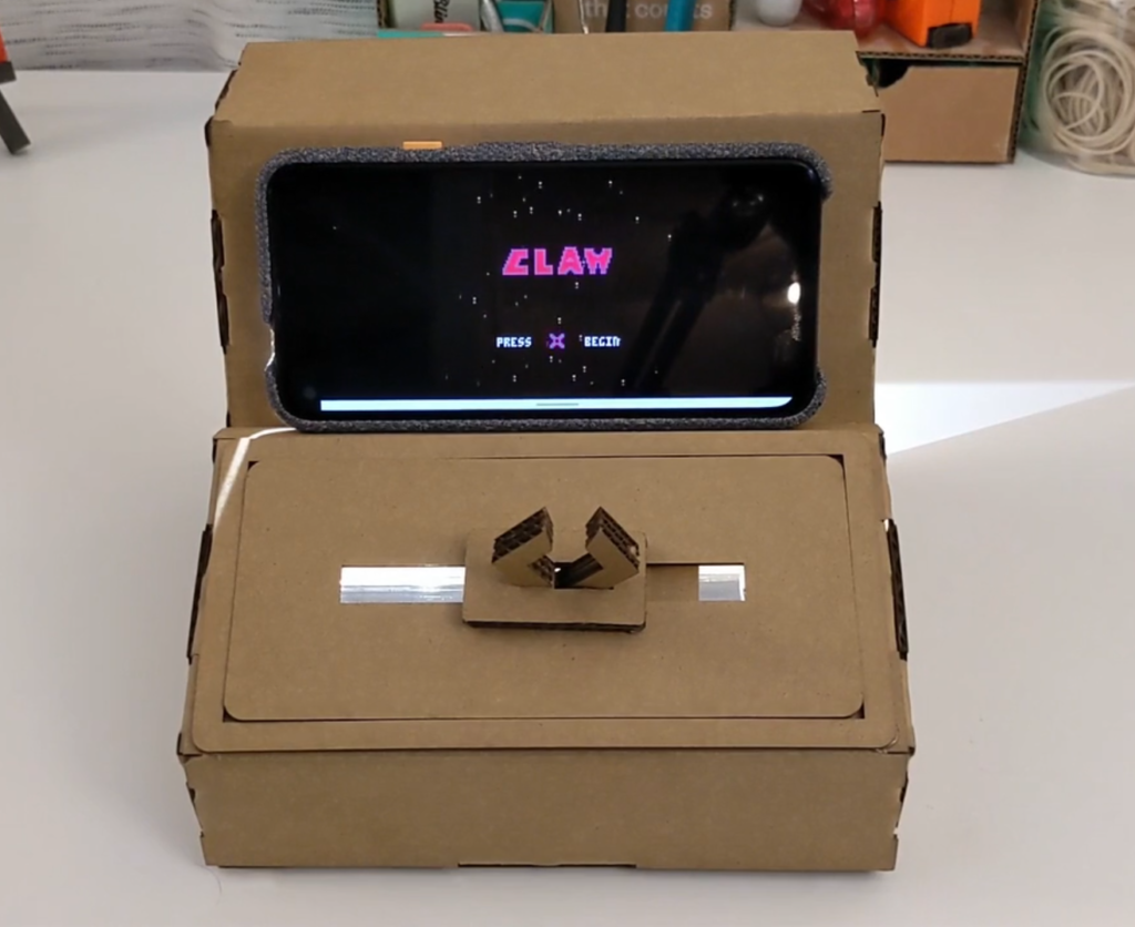 Shake That Button – Alternative controllers, video game installations and playful performances