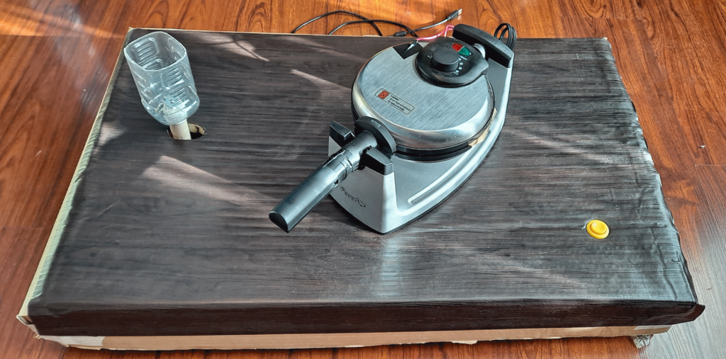 Shake That Button – Alternative controllers, video game installations and playful performances