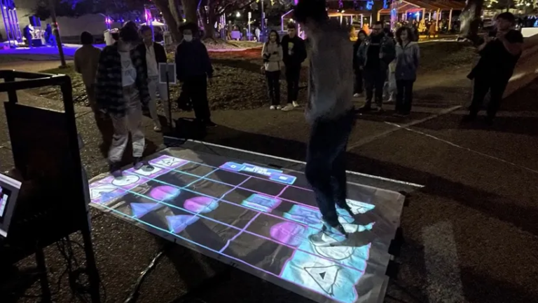 GridMaster – Shake That Button