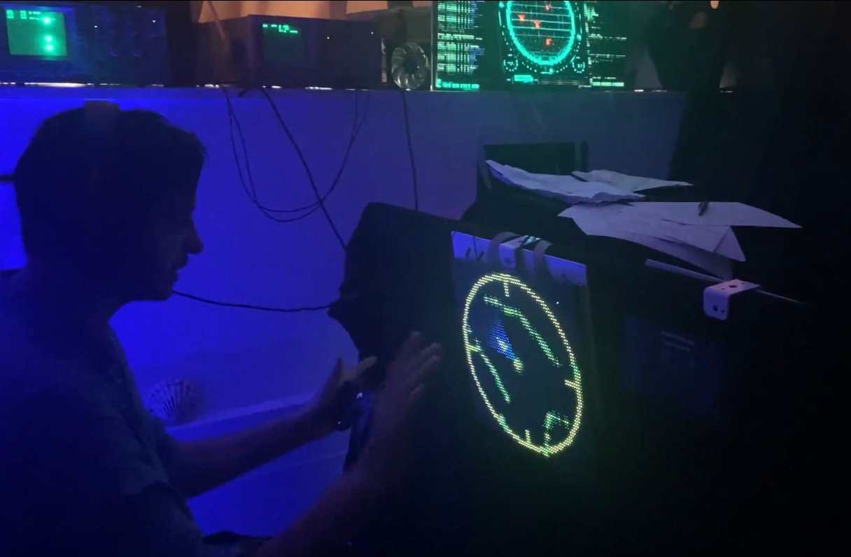 Shake That Button – Alternative controllers, video game installations and playful performances