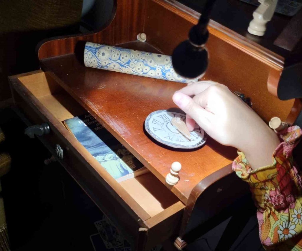 Shake That Button – Alternative controllers, video game installations and playful performances